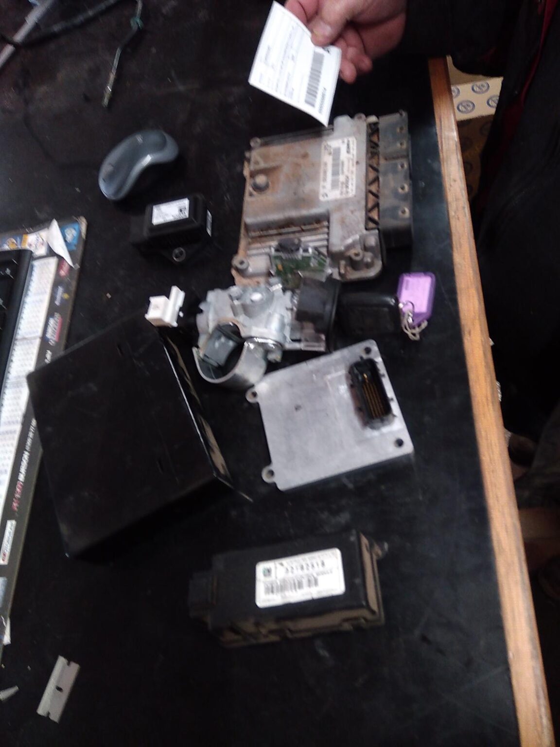 2008 HOLDEN COMMODORE ECU – Narrandera Auto Wreckers