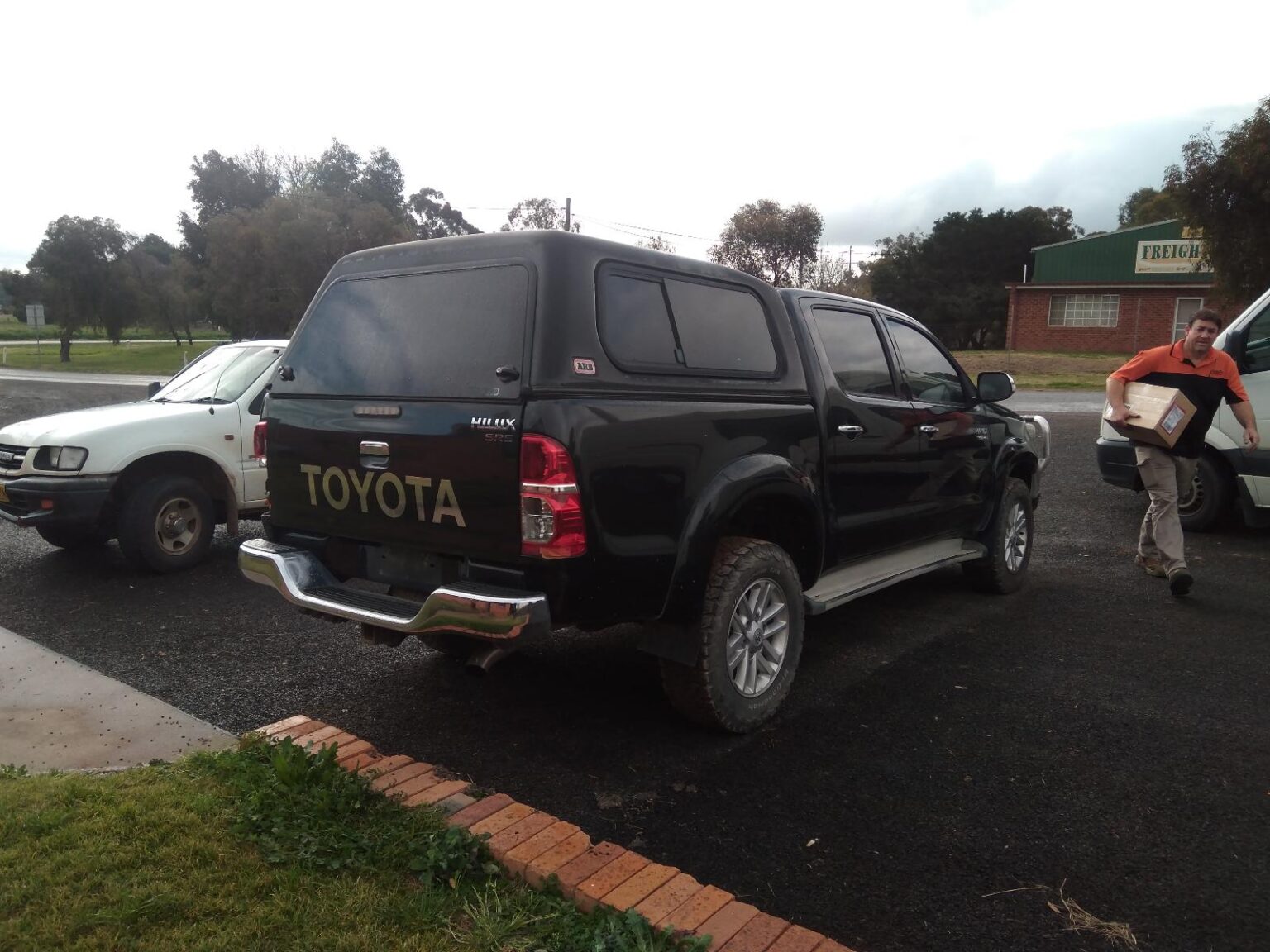 2013 TOYOTA HILUX REAR DIFF ASSEMBLY - Narrandera Auto Wreckers